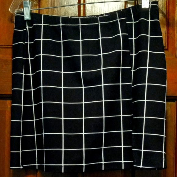 SHEIN | Skirts | Black Sheen Mini Skirt | Poshmark